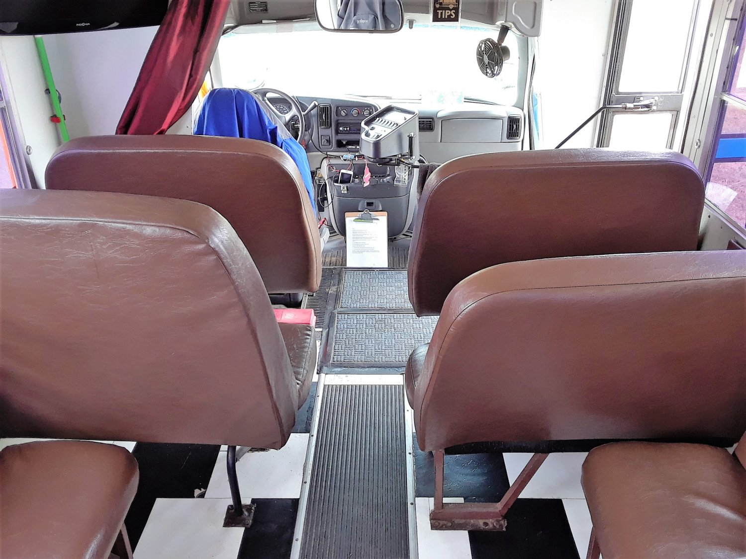 GMC 3500 PARTY BUS / CHURCH BUS / TOUR BUS