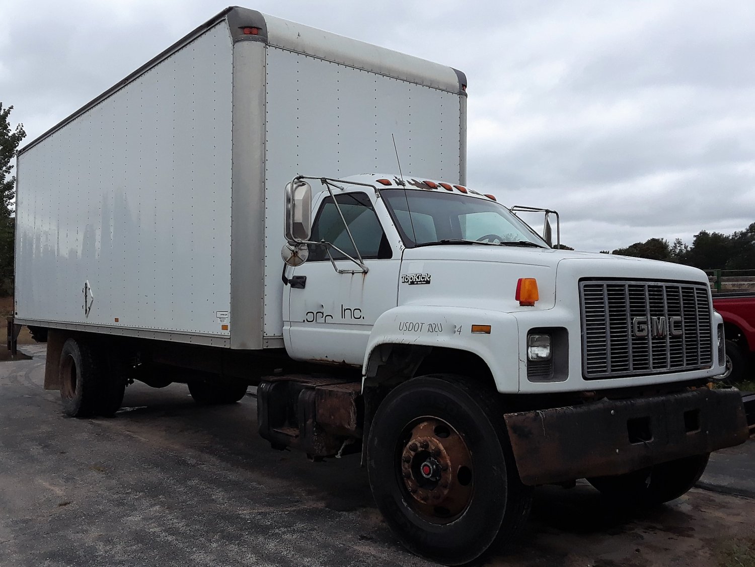 GMC TOPKICK BOX TRUCK / CAT 3116 ENGINE