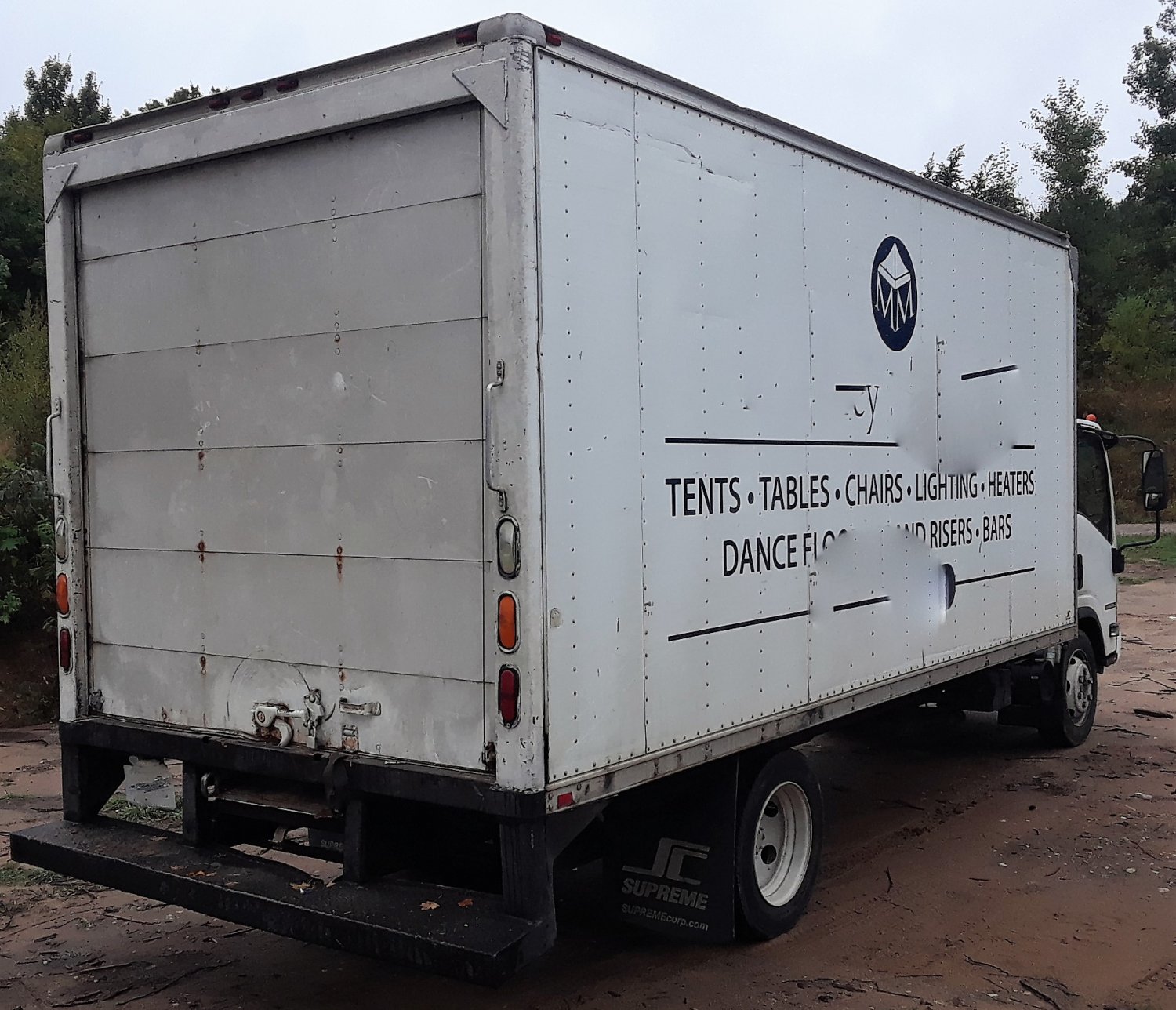 ISUZU NPR 16 FT BOX TRUCK