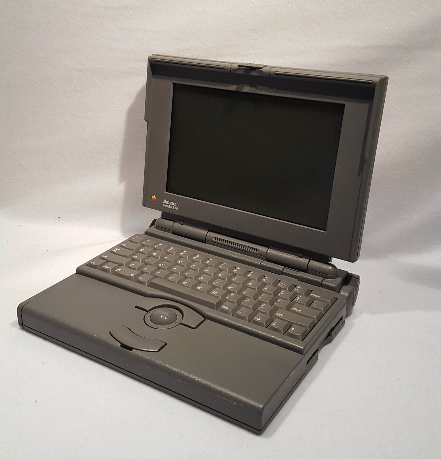 APPLE MACINTOSH POWERBOOK 180C VINTAGE LAPTOP MODEL M7940 - NOT Tested