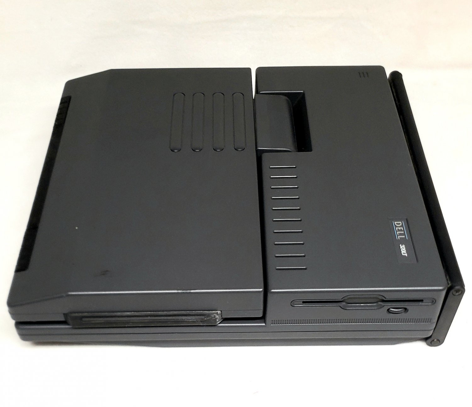 Vintage 1990 Dell 320LT Retro Laptop PC Computer - RARE