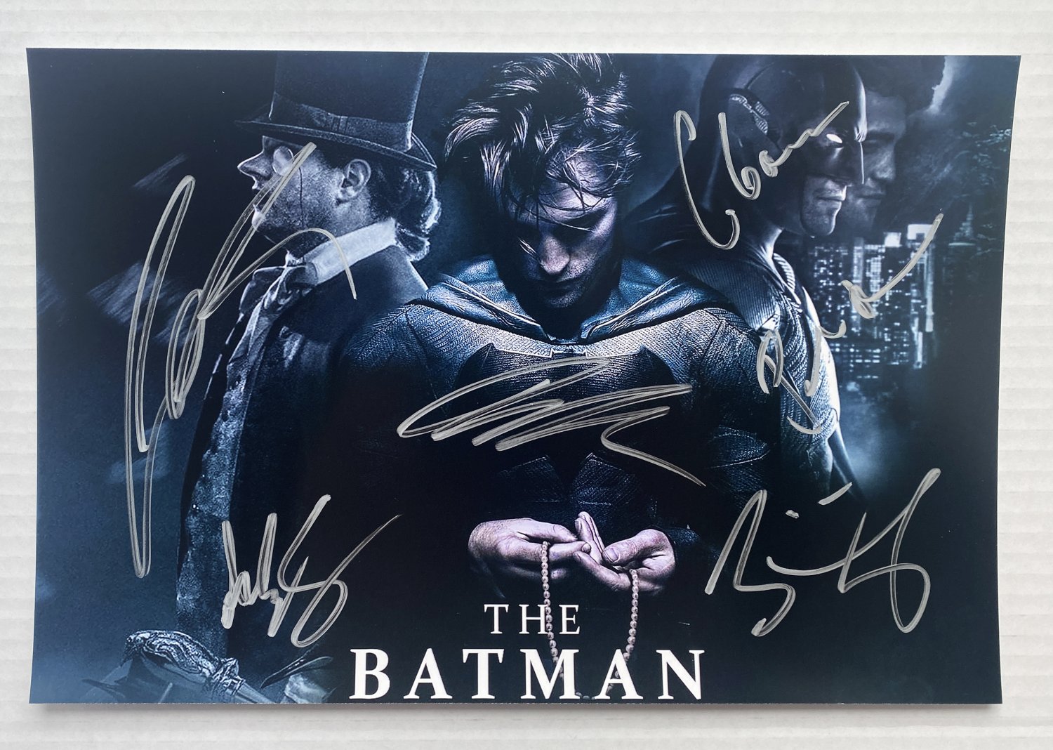 The Batman cast signed autographed 8x12 photo Robert Pattinson Colin ...