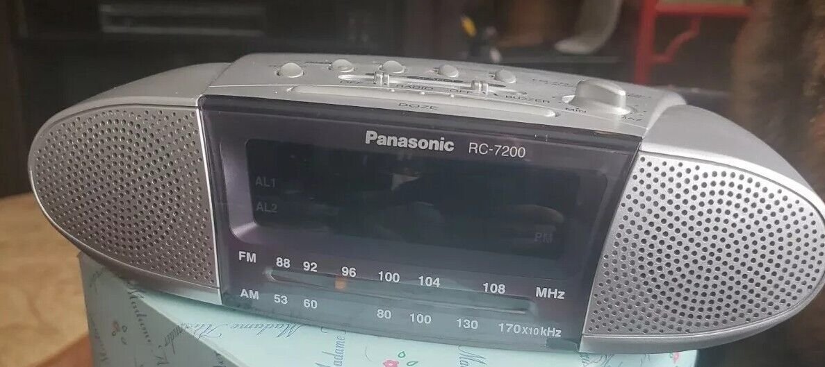 Panasonic RC-7200 Two Alarm System AM/FM Digital LED Display Clock ...