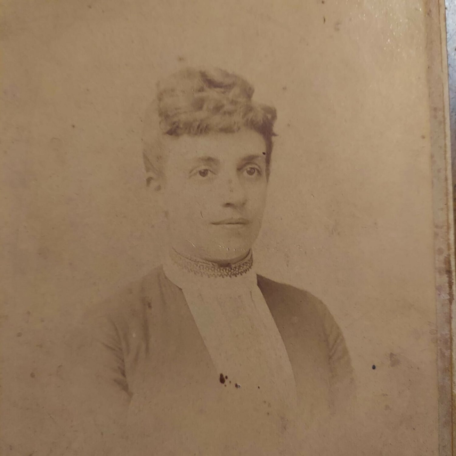 Old 1910 Photo of Lady
