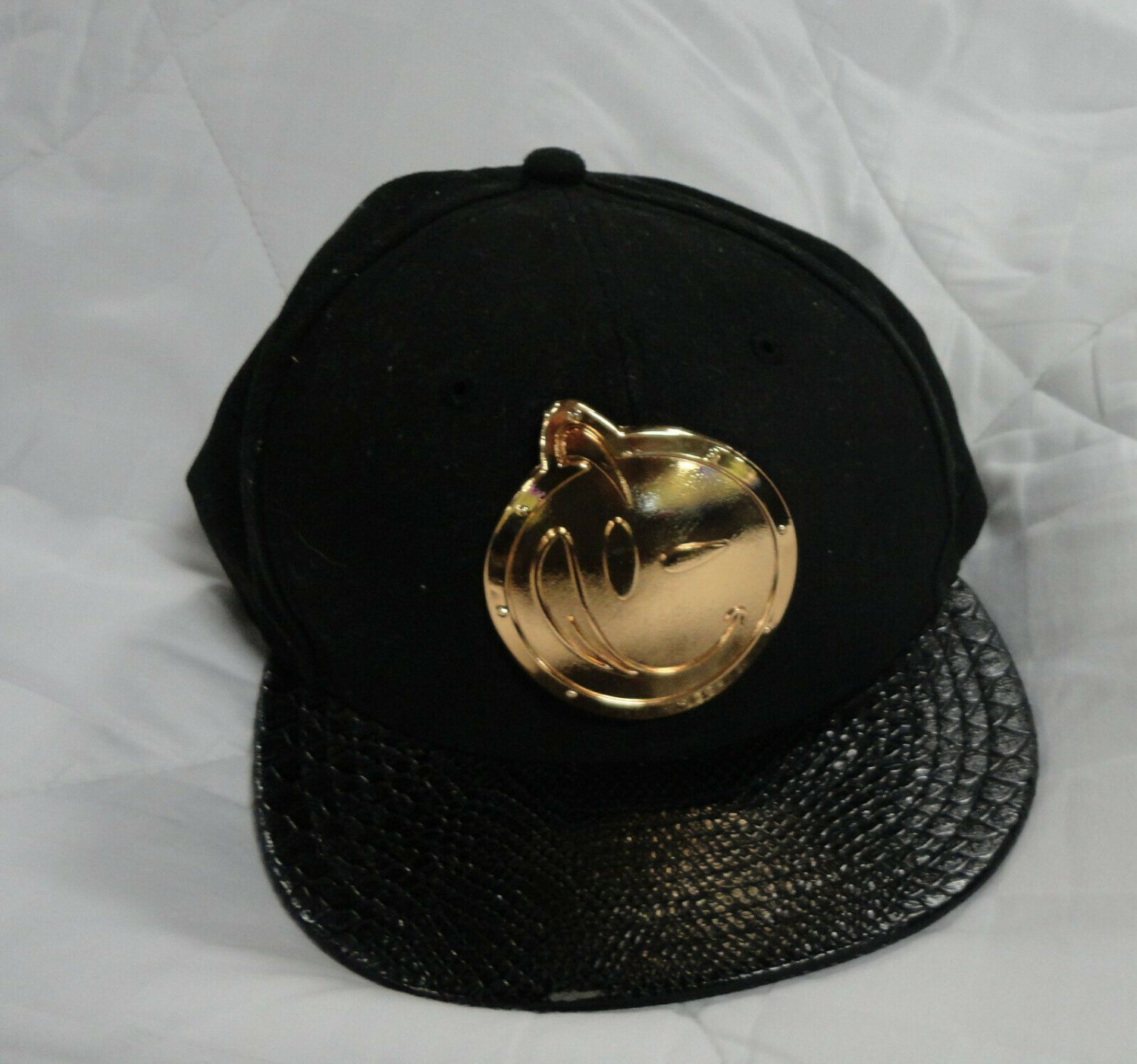 Authentic YUMS Metal Face + Leather Snapback New Era 59Fifty Sz 7-1/2