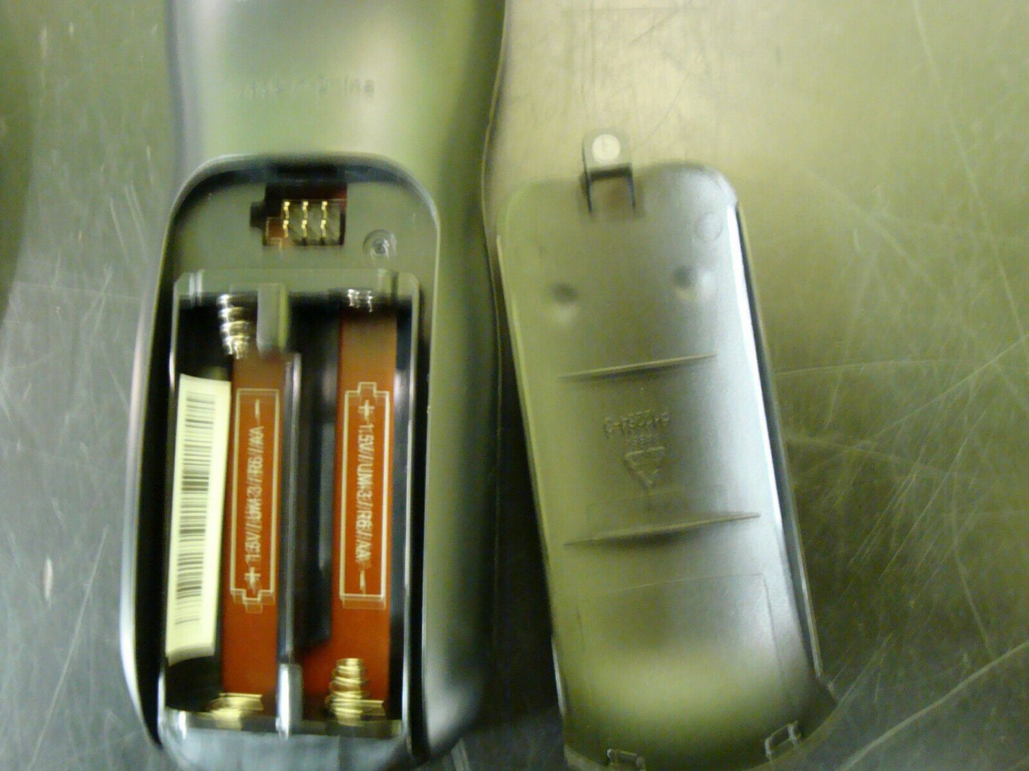 Entone Universal Remote Control model URC-4031 - EUC