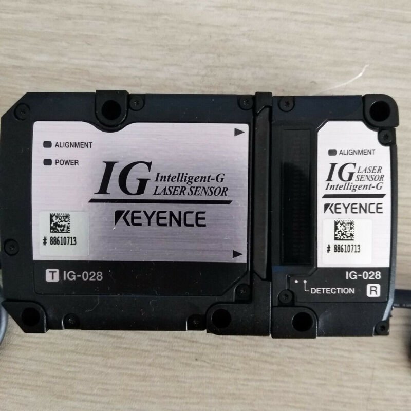 used tested keyence IG-028 laser sensor IG-028 Two Year Warranty