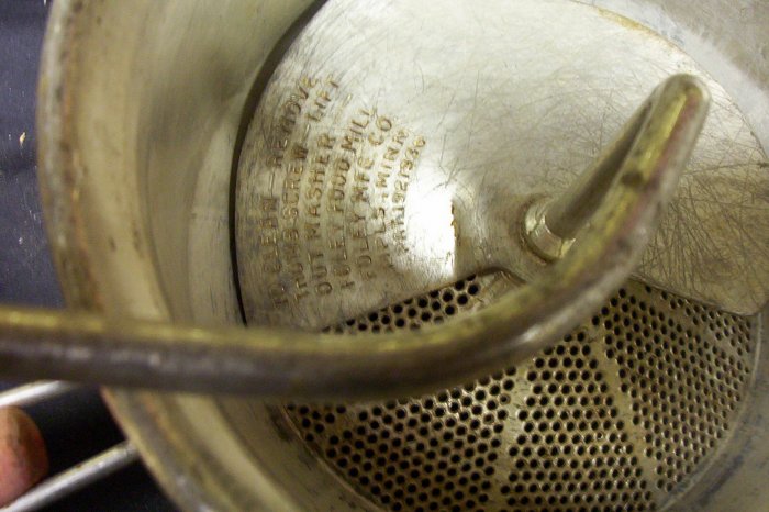 FOLEY FOOD MILL MASHER STRAINER