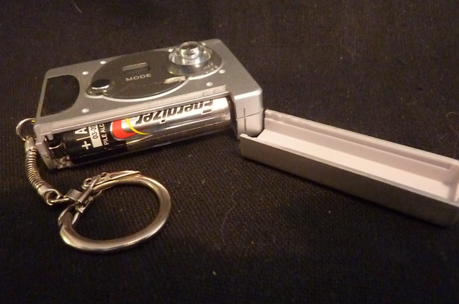 Mini digital camera W/ Keychain