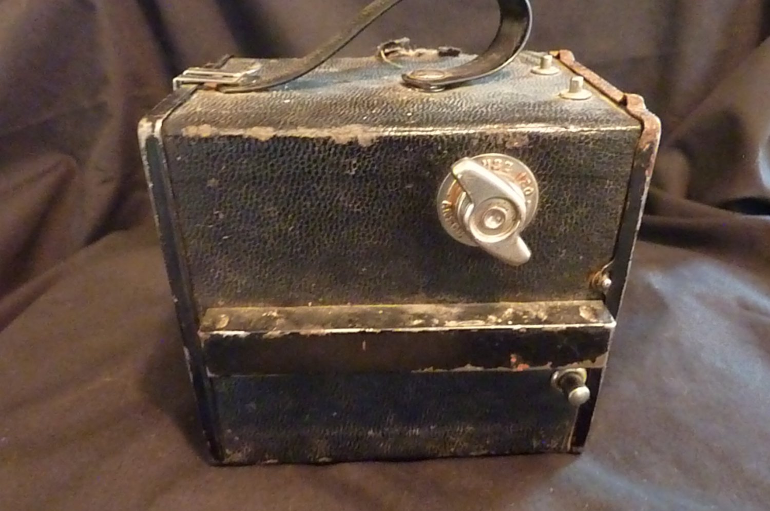 Vintage Antique circa 1910 ANSCO No 2A BUSTER BROWN BOX CAMERA