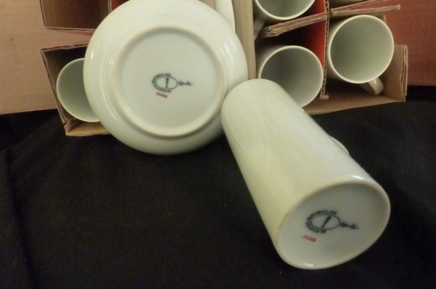 Schmid-60 Porcelain -6 piece Japanese Tea Cups and Saucers