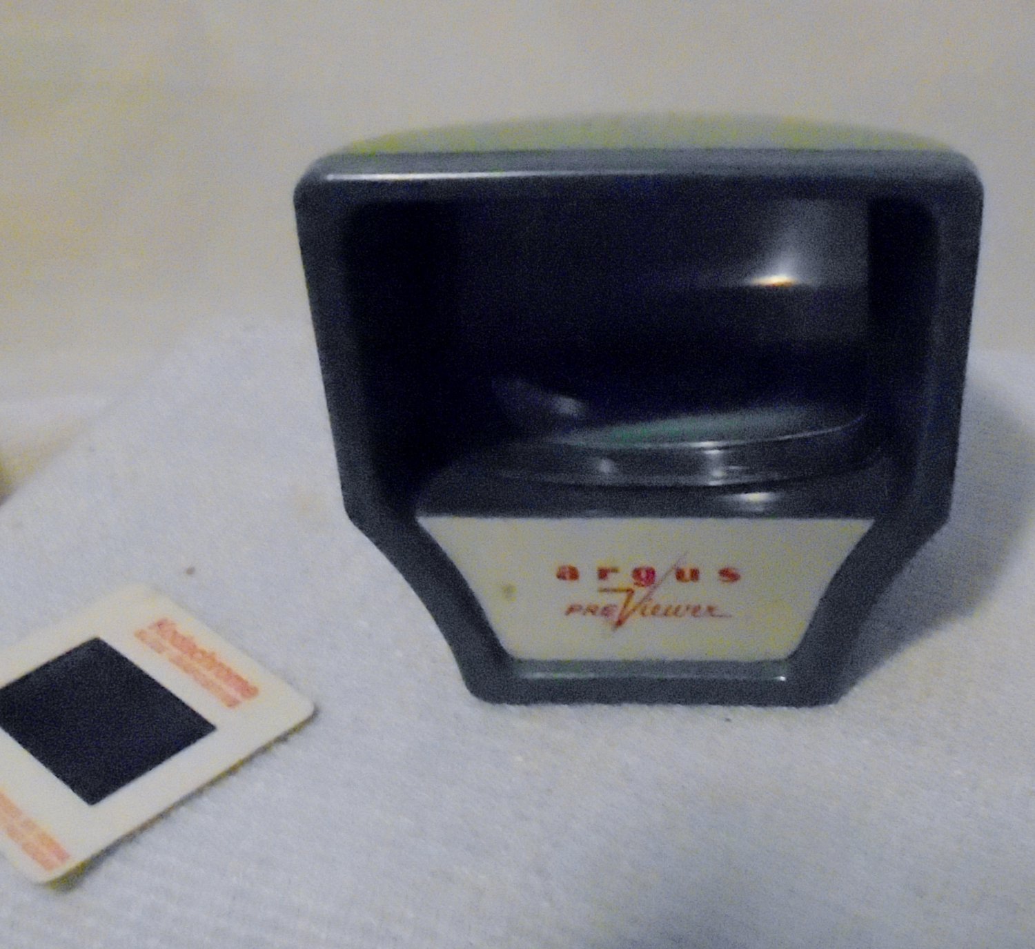 Vintage Argus Color Slide Pre-Viewer Camera Projector (Collectible)