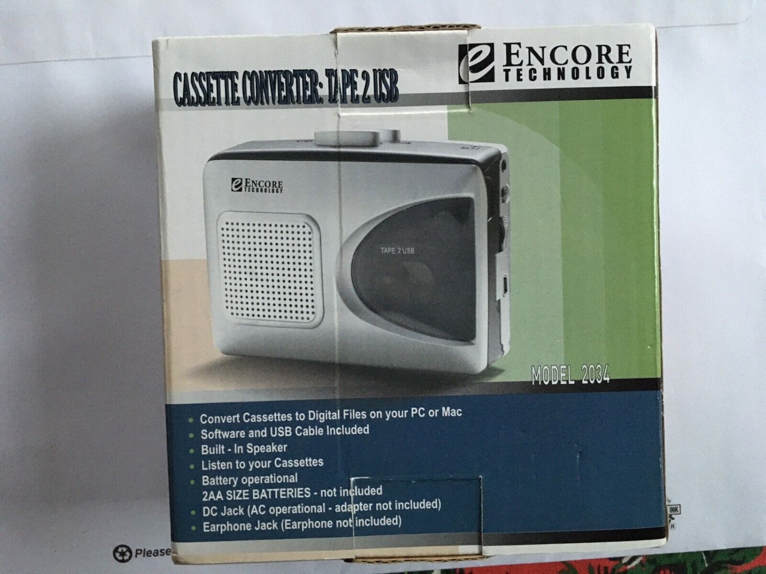 Cassette Converter: Cassette Tape 2 USB by Encore . Model 2034