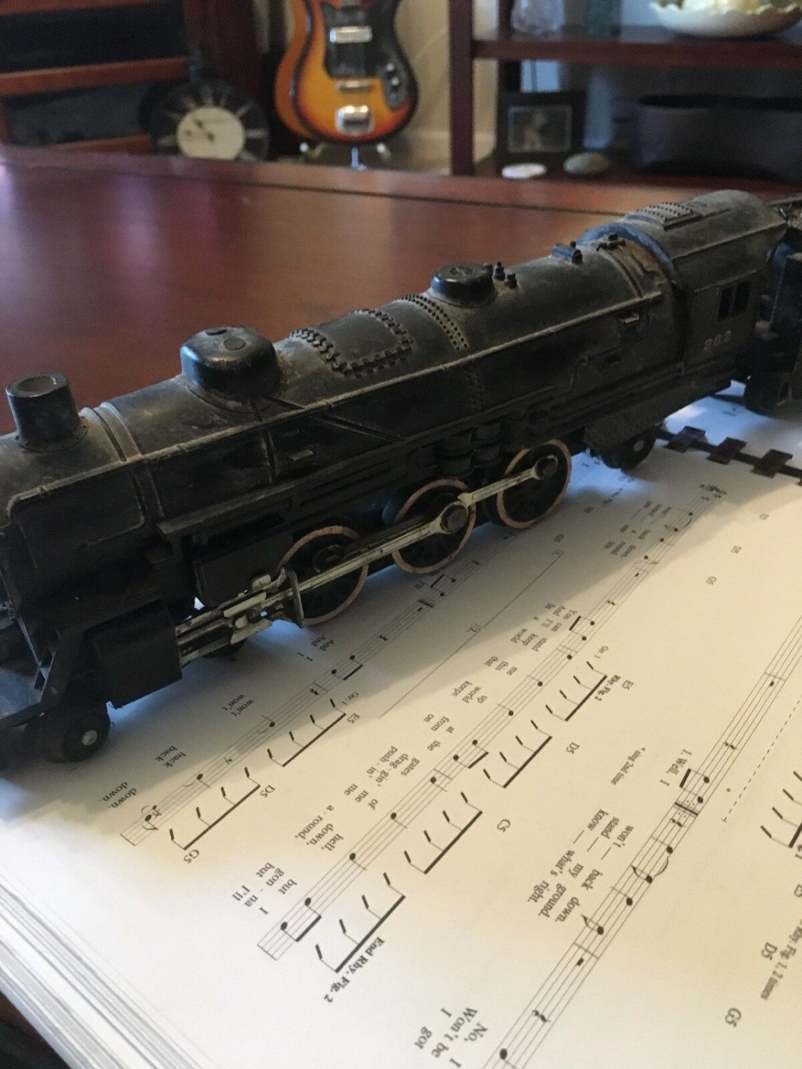 American Flyer 282 Locomotive and Tender with cars and track