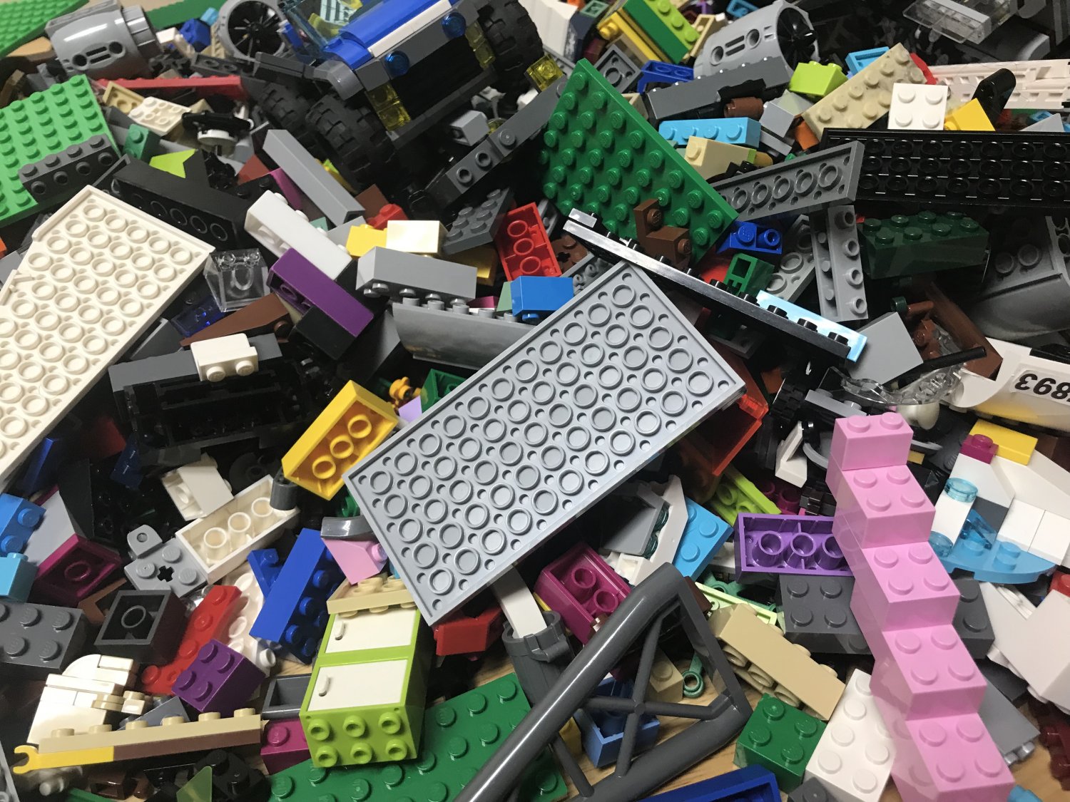 One Pound Lego Lot