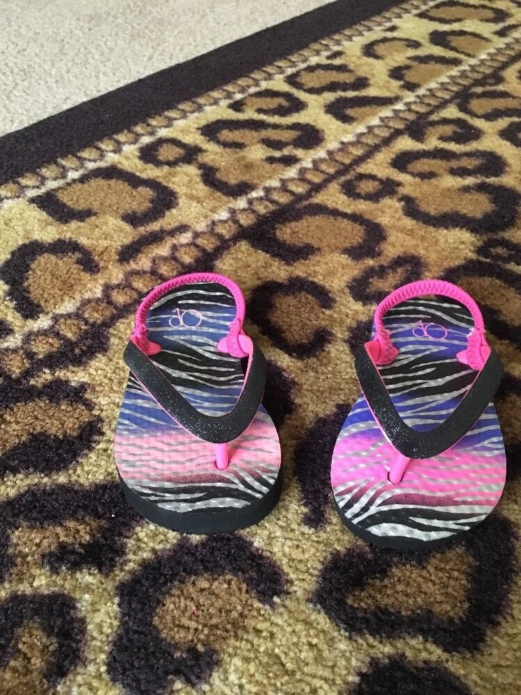 Op Little Girl's Flip Flop Sandals Sz 5-6 Multicolor