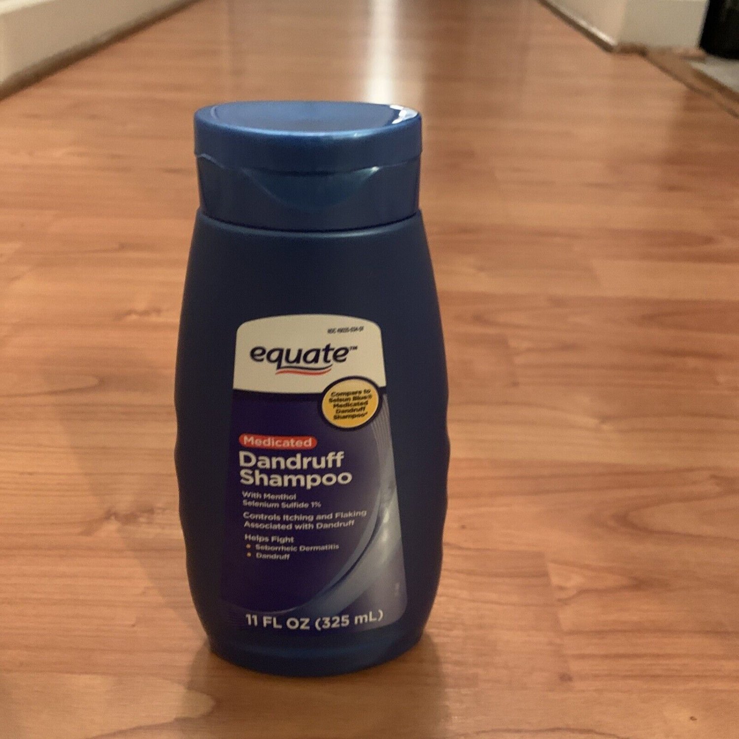 Equate Medicated Dandruff Hair Shampoo with 1% Selenium Sulfide 11 Oz Equate Medicated Dandruff Hair Shampoo with 1% Selenium Sulfide 11 Oz