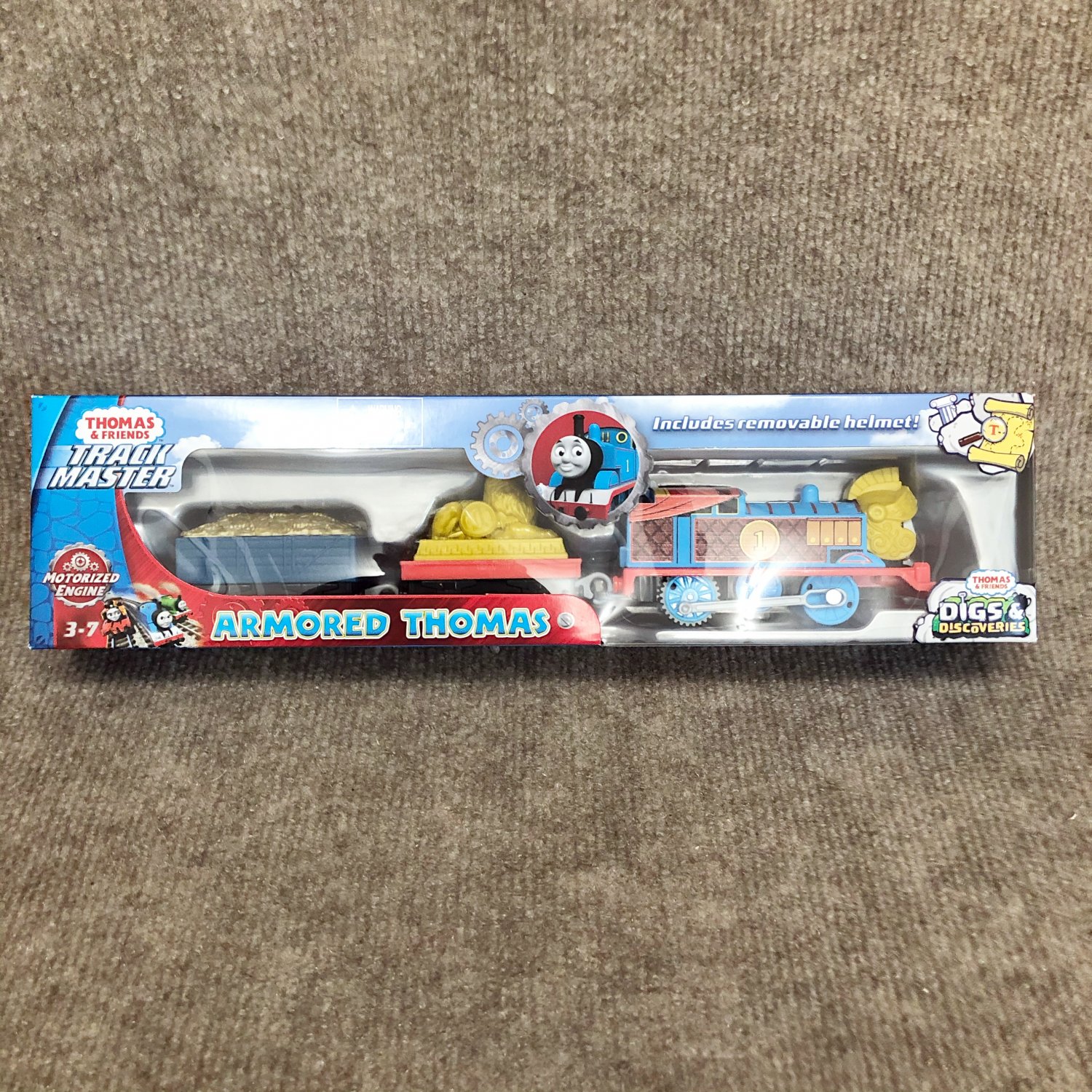 * NEW * Thomas & Friends Armored Thomas TrackMaster Set (Kayleigh & Co.)