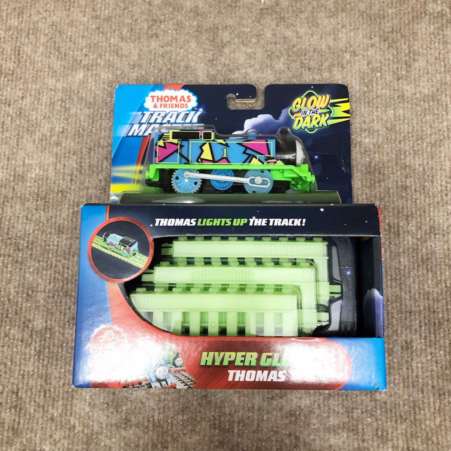 * NEW * Thomas & Friends Hyper Glow Thomas TrackMaster Train Set ...