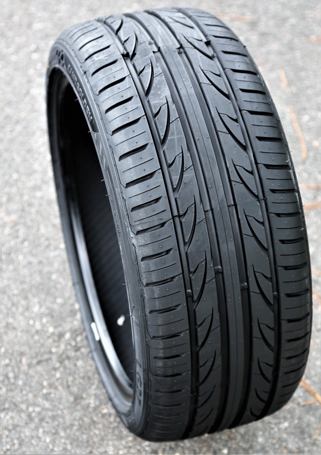 Tire Landgolden LG27 245/40ZR18 245/40R18 97W XL A/S High Performance