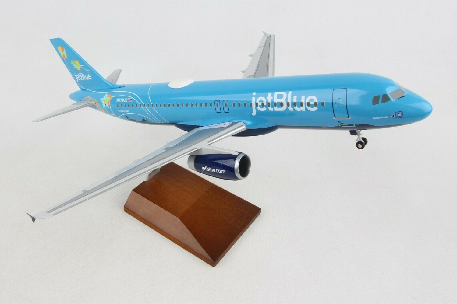 Airplane Jetblue Airbus A320-200 Bluericua Livery 14." Model Aircraft