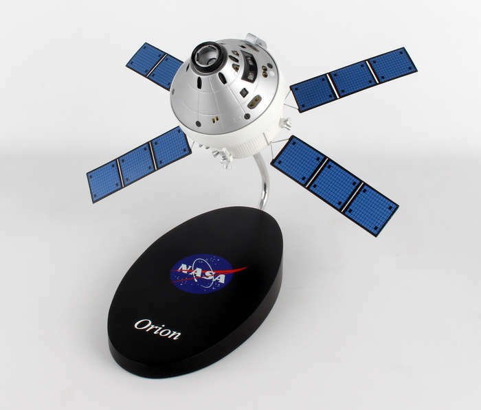 NASA Orion Multi Purpose Crew Vehicle (MPCV) Spacecraft Model With Base ...