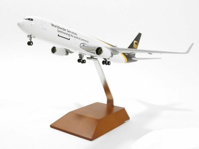 Airplane UPS Boeing 767-300F N344UP Diecast New Livery Model Aircraft
