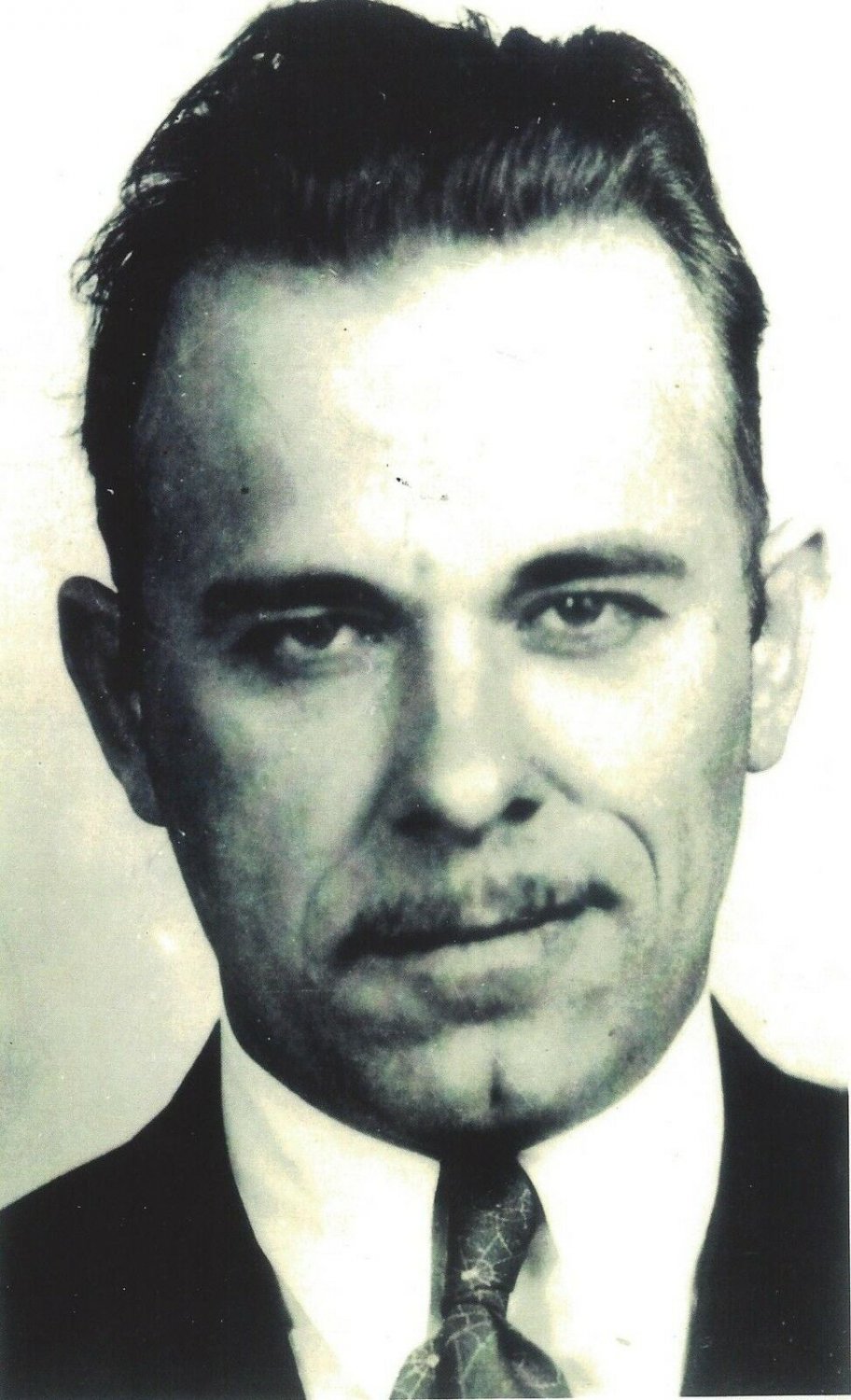 JOHN DILLINGER CLOSEUP 8X10 PHOTO ORGANIZED CRIME MOBSTER WHITE BORDER B/W