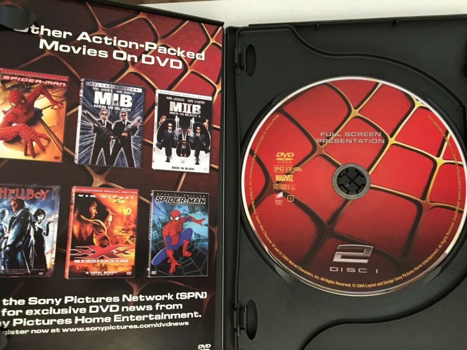 Spider-Man 2 DVD 2 Disc's Set LIKE NEW with SLIP COVER and inside FLYER