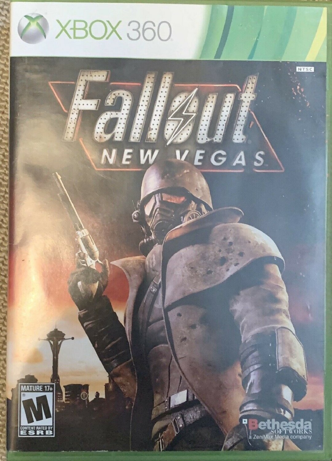 Fallout: New Vegas (Xbox 360) LIKE NEW with BOOKLET and SLIP CASE