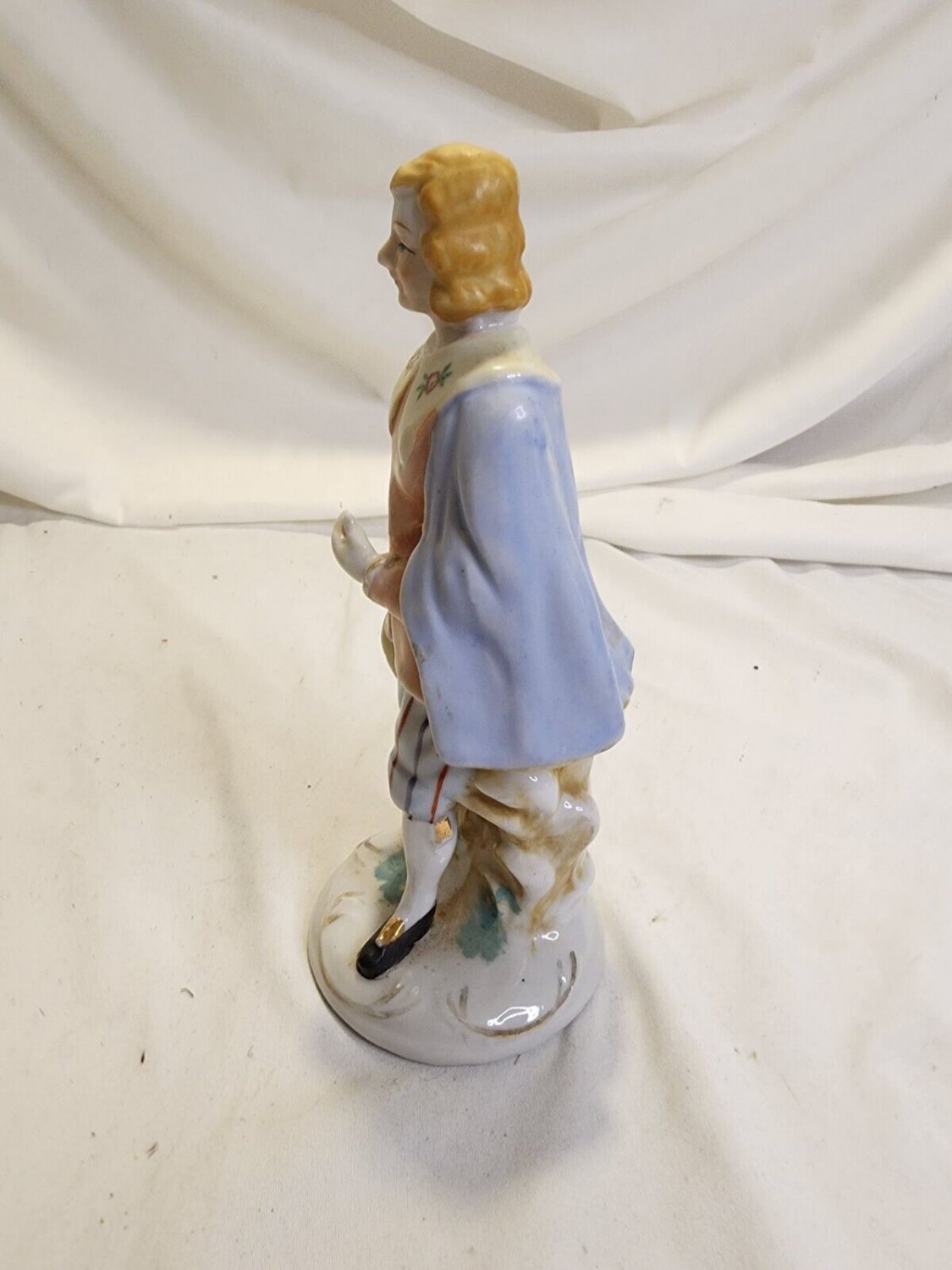 Vtg Occupied Japan Glazed Porcelain Man Holding His Hat Hand Painted ...