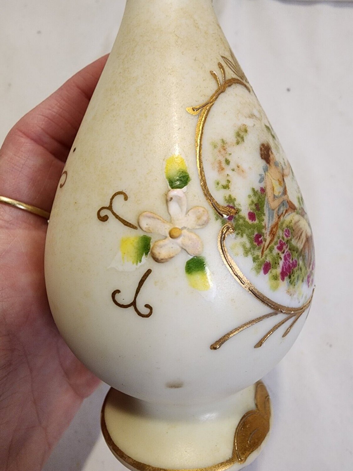 Vintage Ardalt Japan White Porcelain Hand Painted Moriage Vase Floral ...