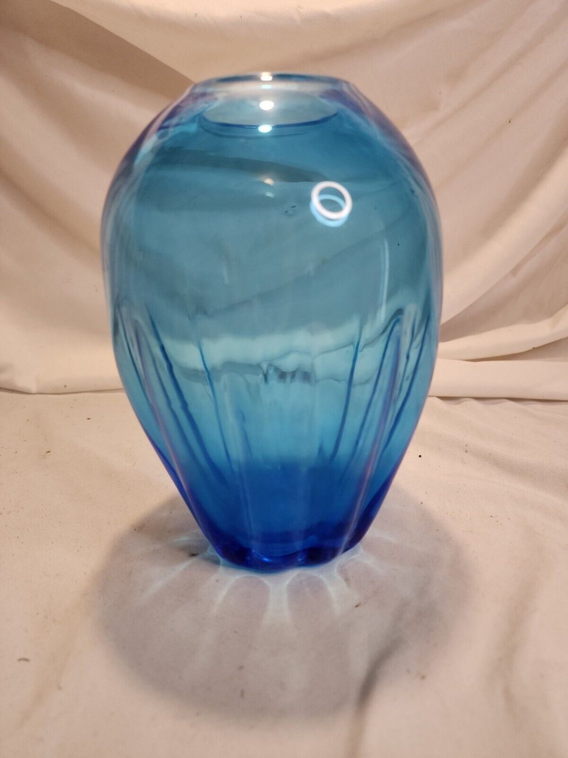Vintage Hand Blown Light Cobalt Blue Art Glass Swirl Bottom Vase 7 1/4 ...
