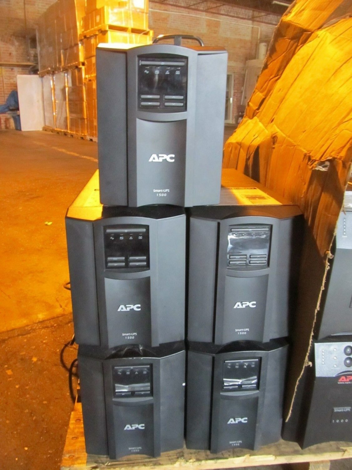 lot of 5 OEM APC smart UPS model SMT1500 (No battery)