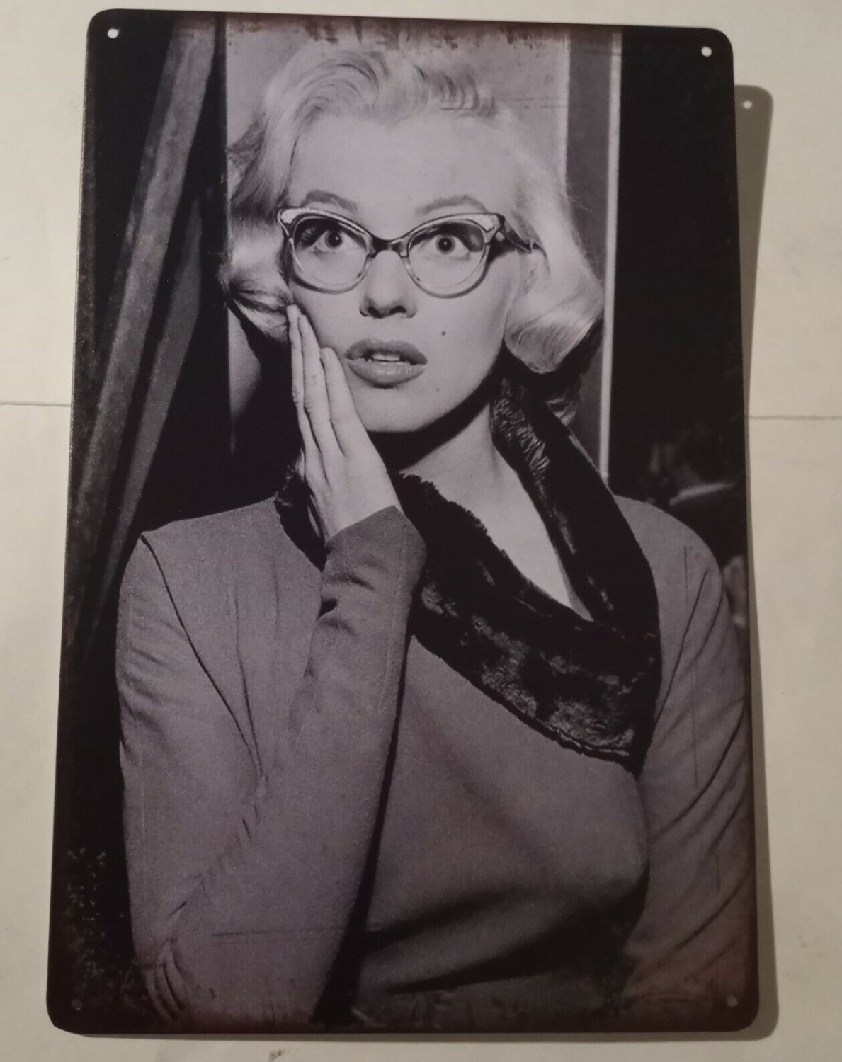 Marilyn Monroe - Metal Hanging Wall Sign NEW