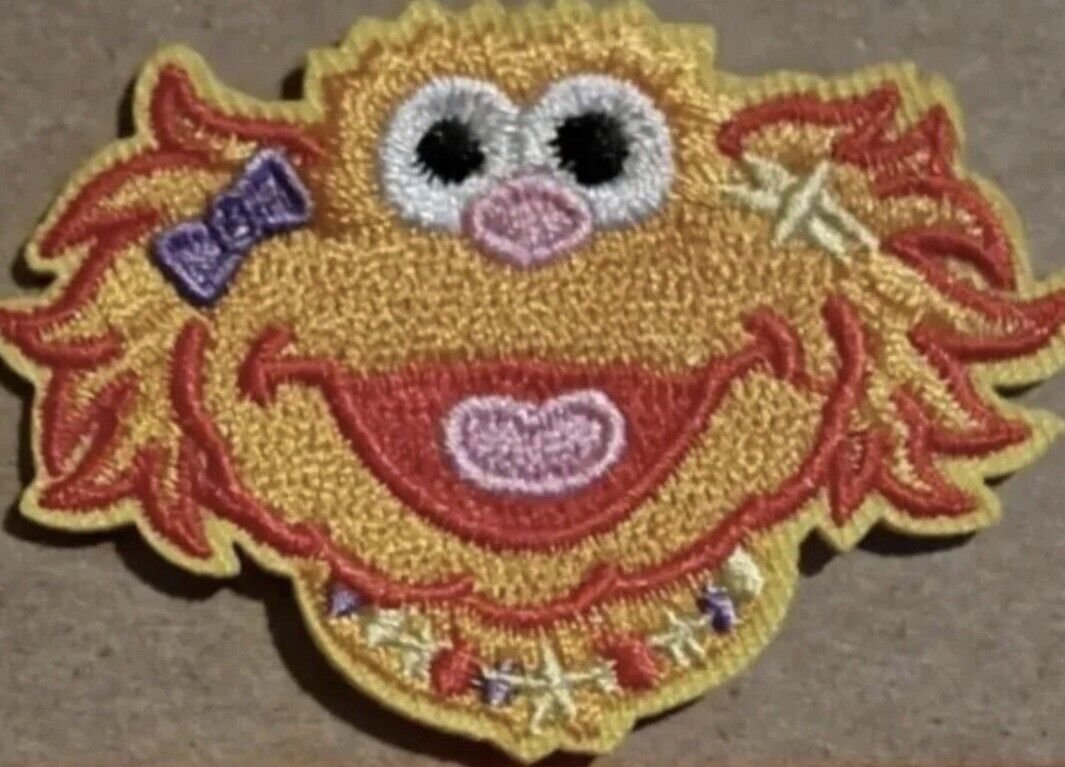 Sesame Street Zoe embroidered Iron on patch
