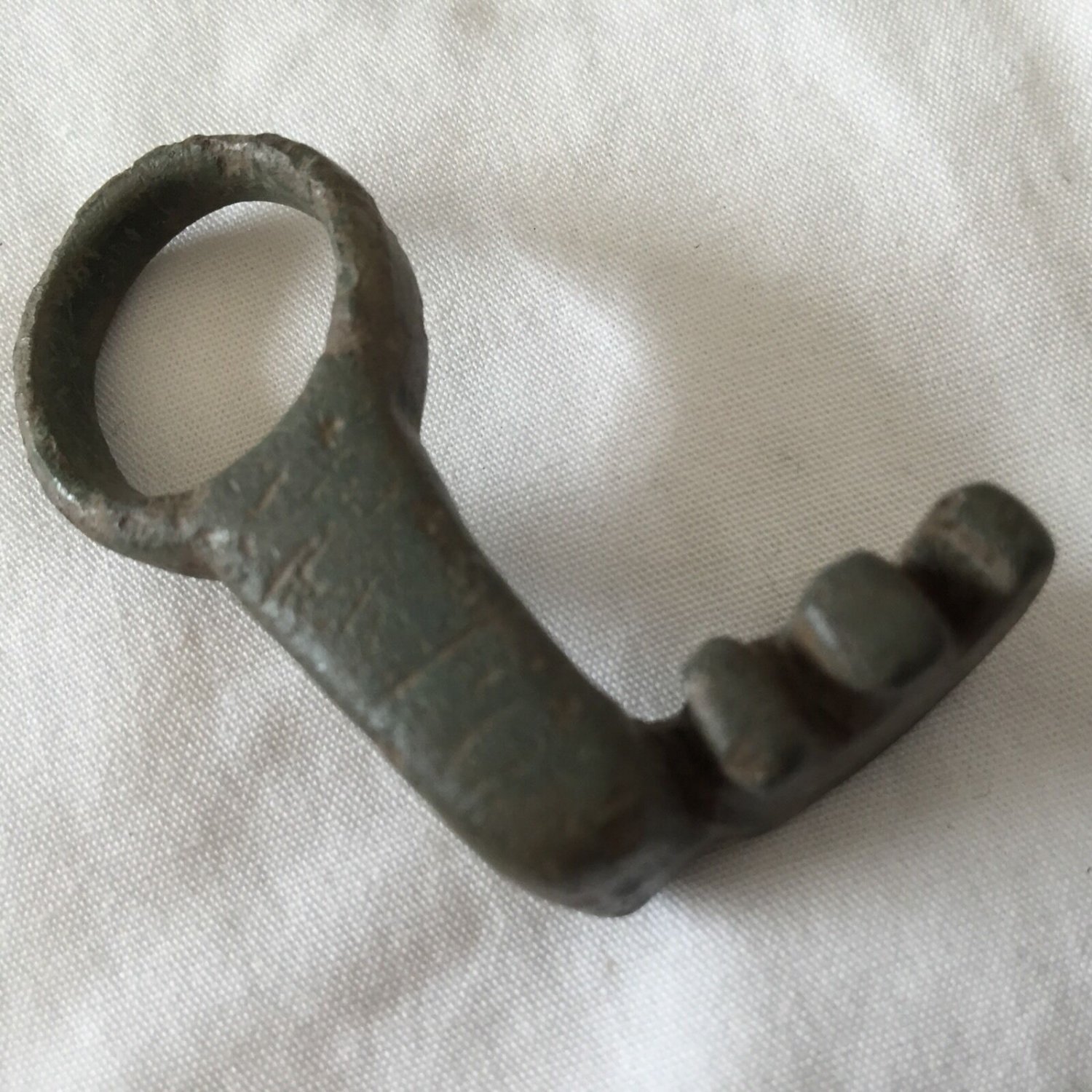 ANCIENT ROMAN RING KEY BRONZE 200 BC ARCHEOLOGYCAL ORIGINAL
