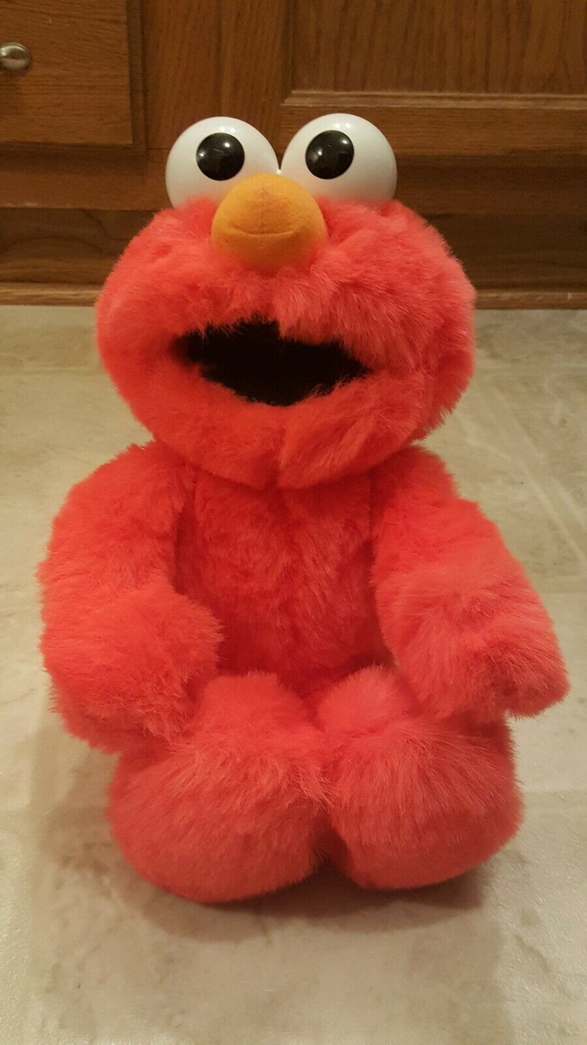 Tyco Jim Henson Sesame Street Talking Alphabet ABC Elmo Doll
