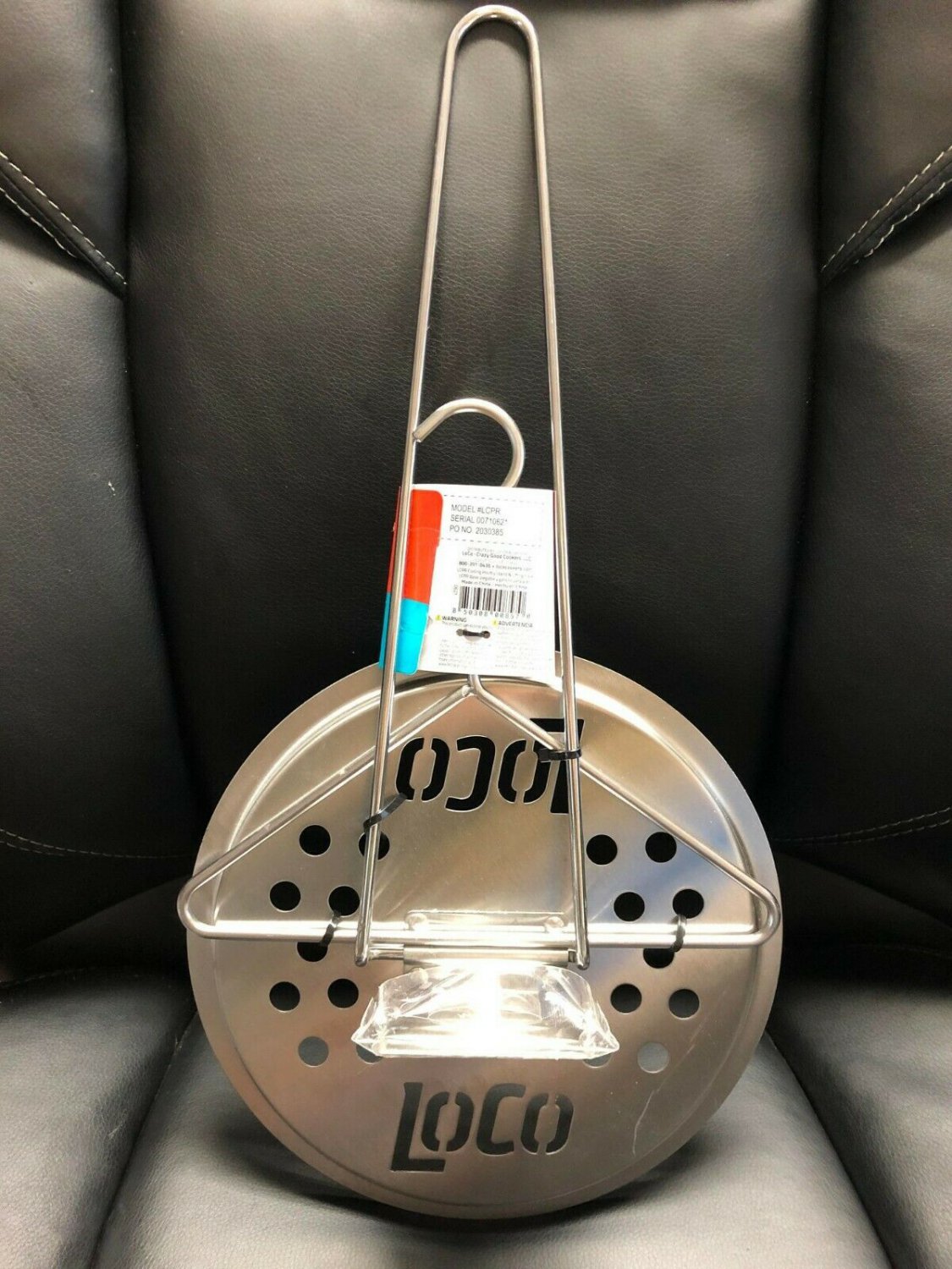 Loco Folding Poultry Stand & Lifting Hook