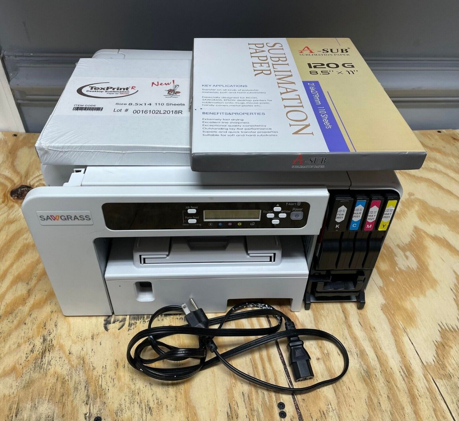 Sawgrass SG400NA Sublimation Printer w/ paper