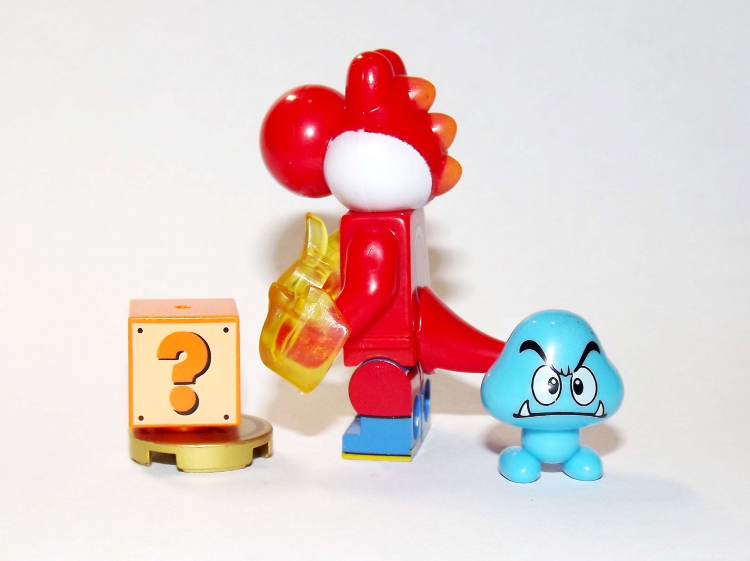 Yoshi Red Deluxe The Super Mario Bros. Movie Minifigure