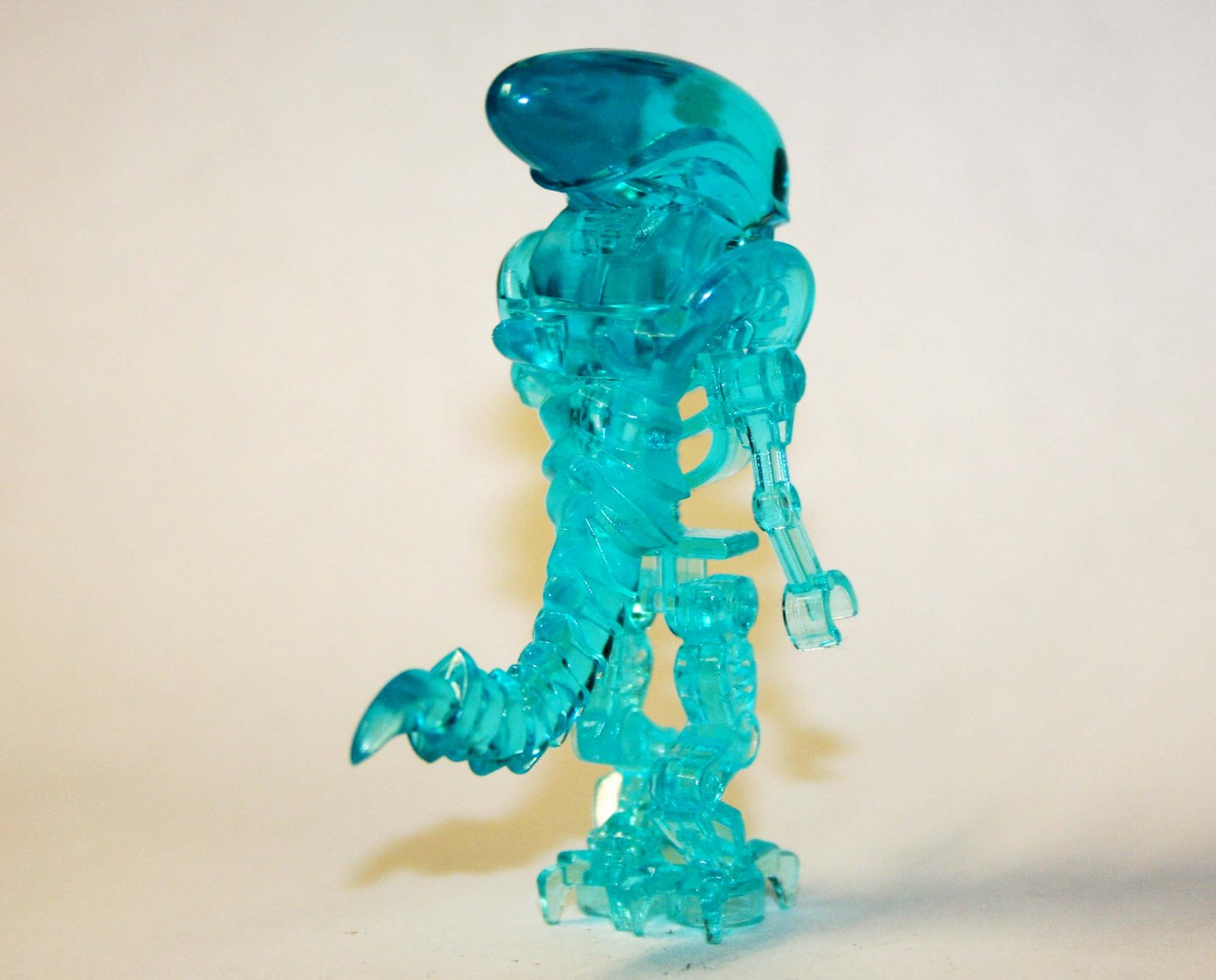 Alien Xenomorph Clear Blue Horror Movie Monster Minifigure