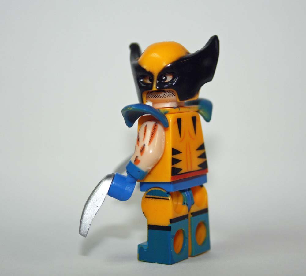 Wolverine X-Men (Comic Version) Minifigure