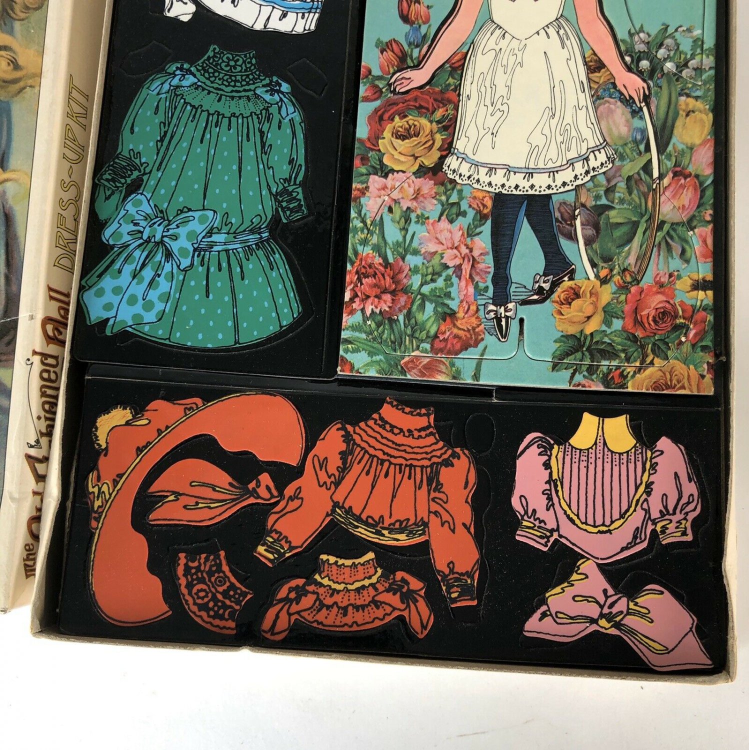 1970 the Old Fashioned Doll Colorform Paper Doll Set