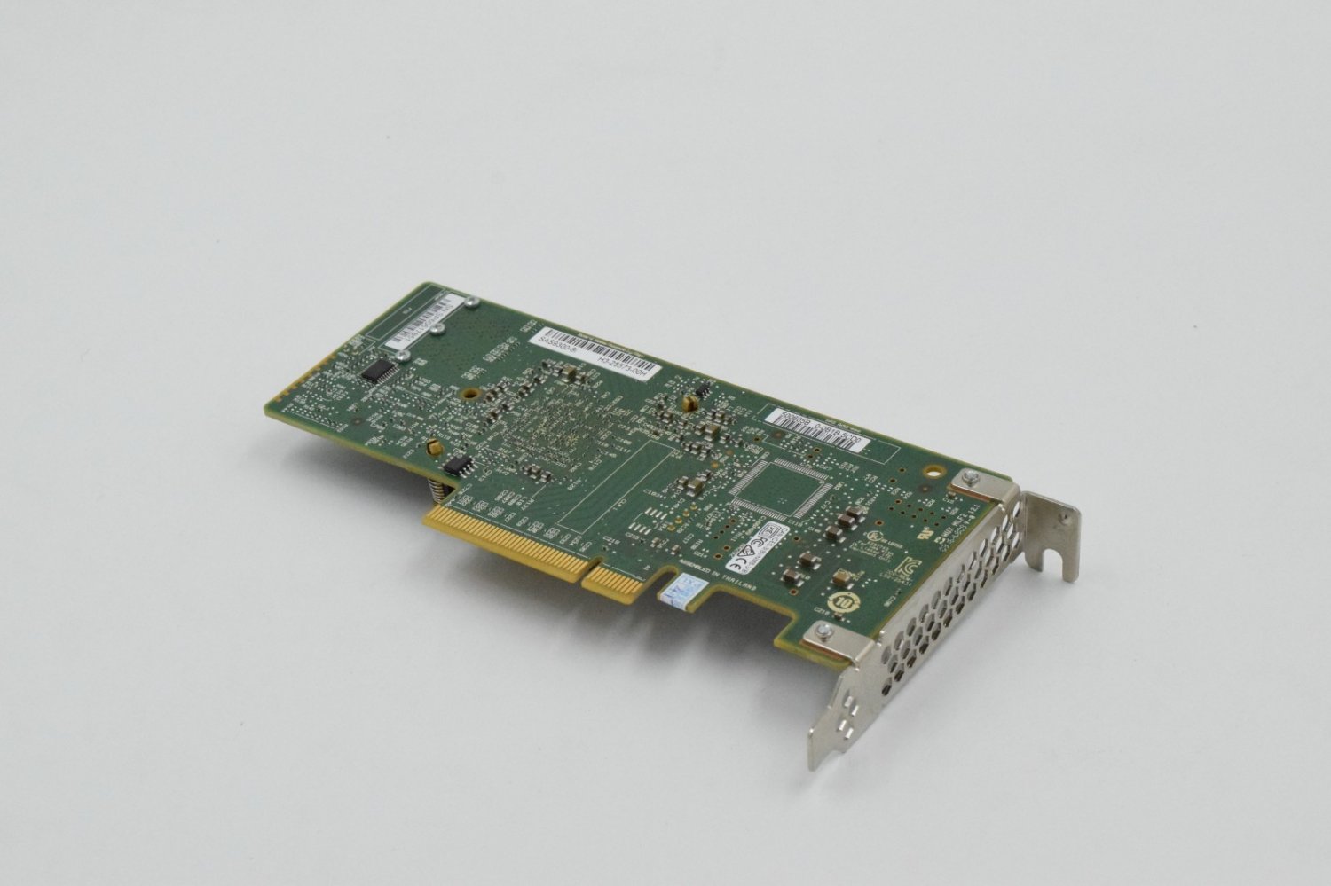 Broadcom SAS9300-8i Host Bus Adapter