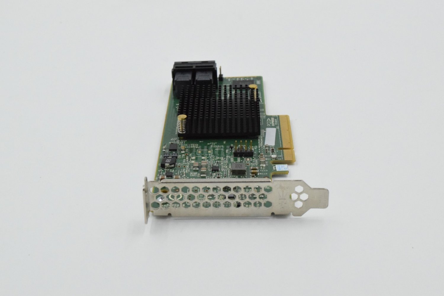 Broadcom SAS9300-8i Host Bus Adapter