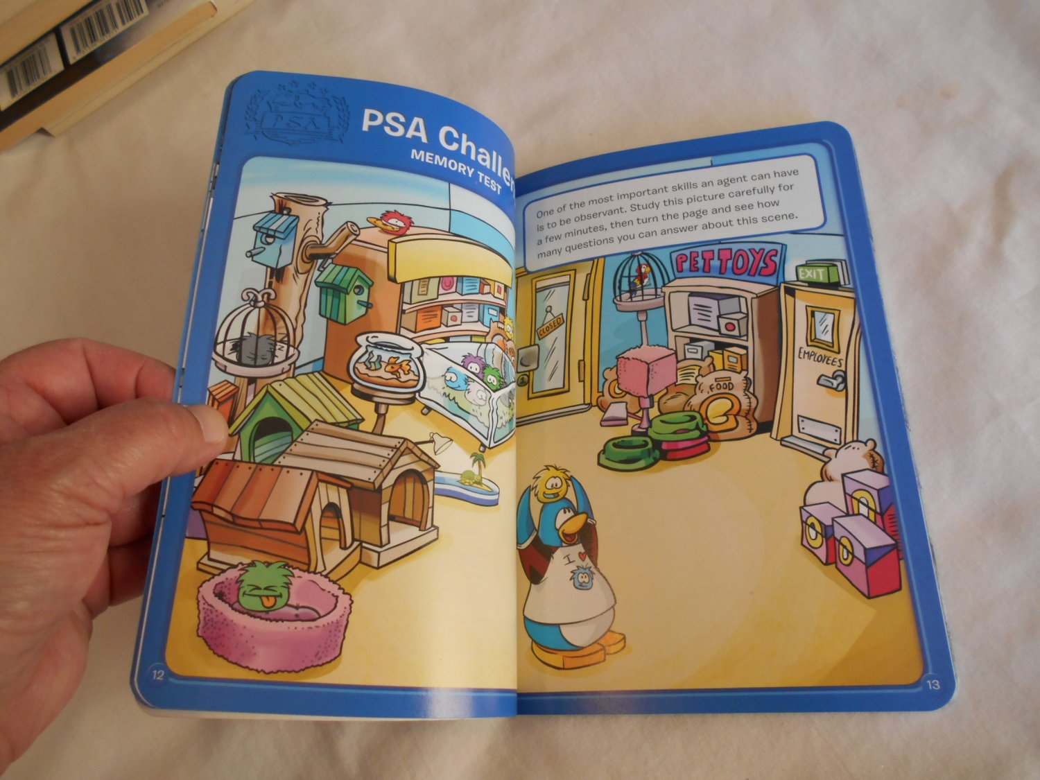 Secret Agent Handbook by Katherine Noll (2009) (L23c4) Disney Club ...