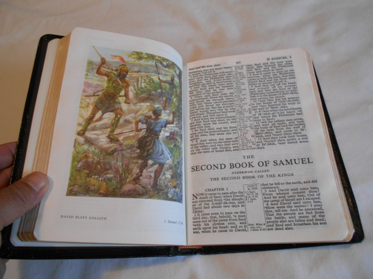 Holy Bible Red Letter Edition King James Version (2005) (R74d6) World ...