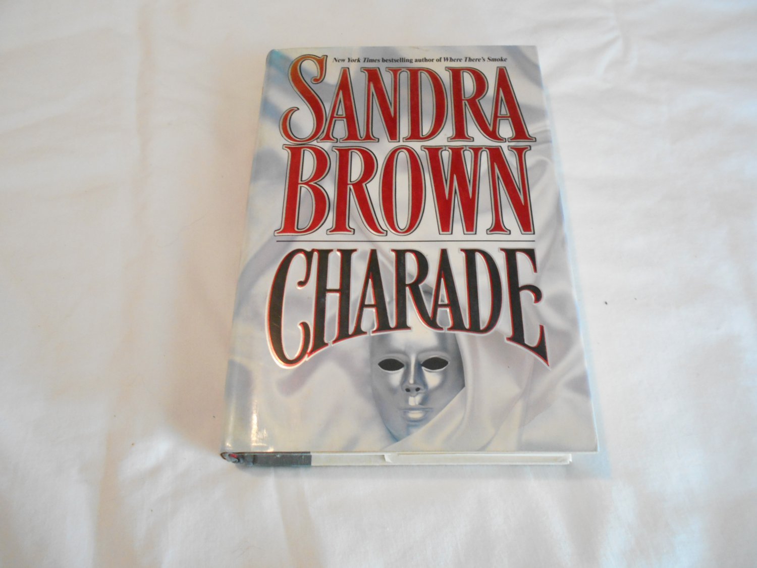 Charade by Sandra Brown (1994) (B39) Romance, Suspense, Mystery