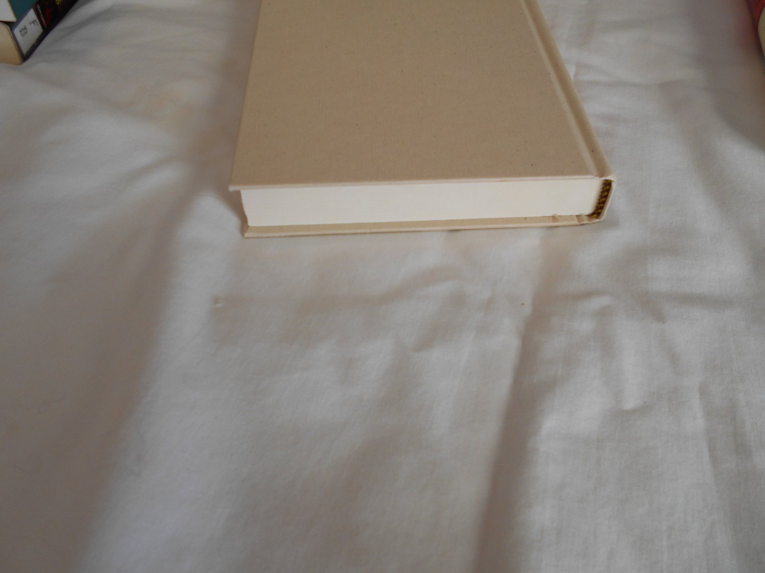 Nothing Personal: A Novel of Wall Street by Mike Offit (2014) (R7 ...